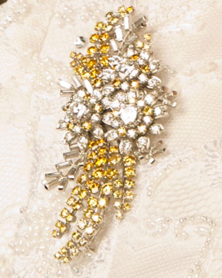 Queen Elizabeth II - Jewellery with Meaning. | Jewellery Blog – Jewels ...